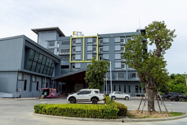 Ezy Inn - Mueang Nakhon Sawan District