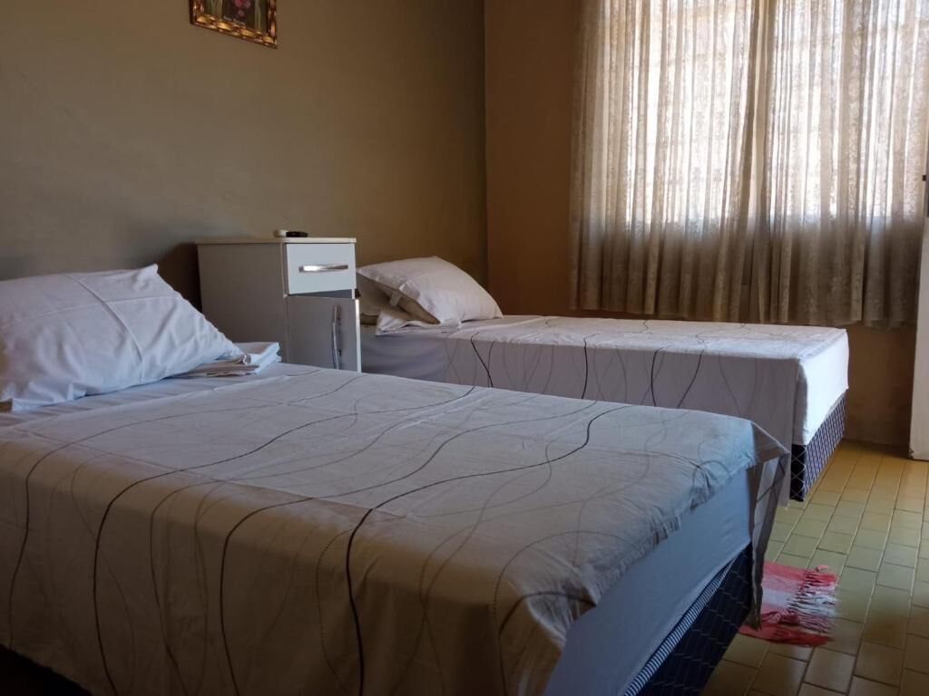 Quarto Básico | Wi-fi grátis, roupa de cama fornecida 