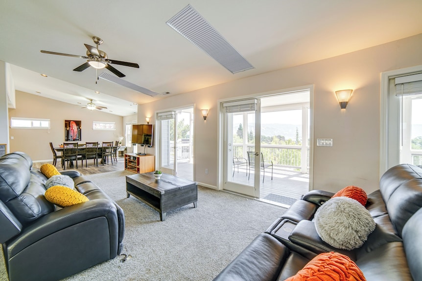 Lakeport Home W/ Stunning Lake & Mountain Views - Lakeport, CA