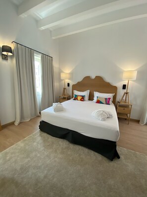 Quarto Júnior | Cofre no quarto, quartos insonorizados, Wi-fi grátis 