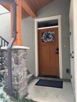 Condo, 2 quartos | Fachada