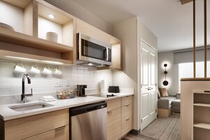 Escrivaninha, espaço de trabalho para notebook