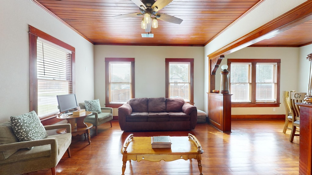 Historical Bungalo In Downtown Schertz In Between San Antonio & New Braunfels. - Marion, TX