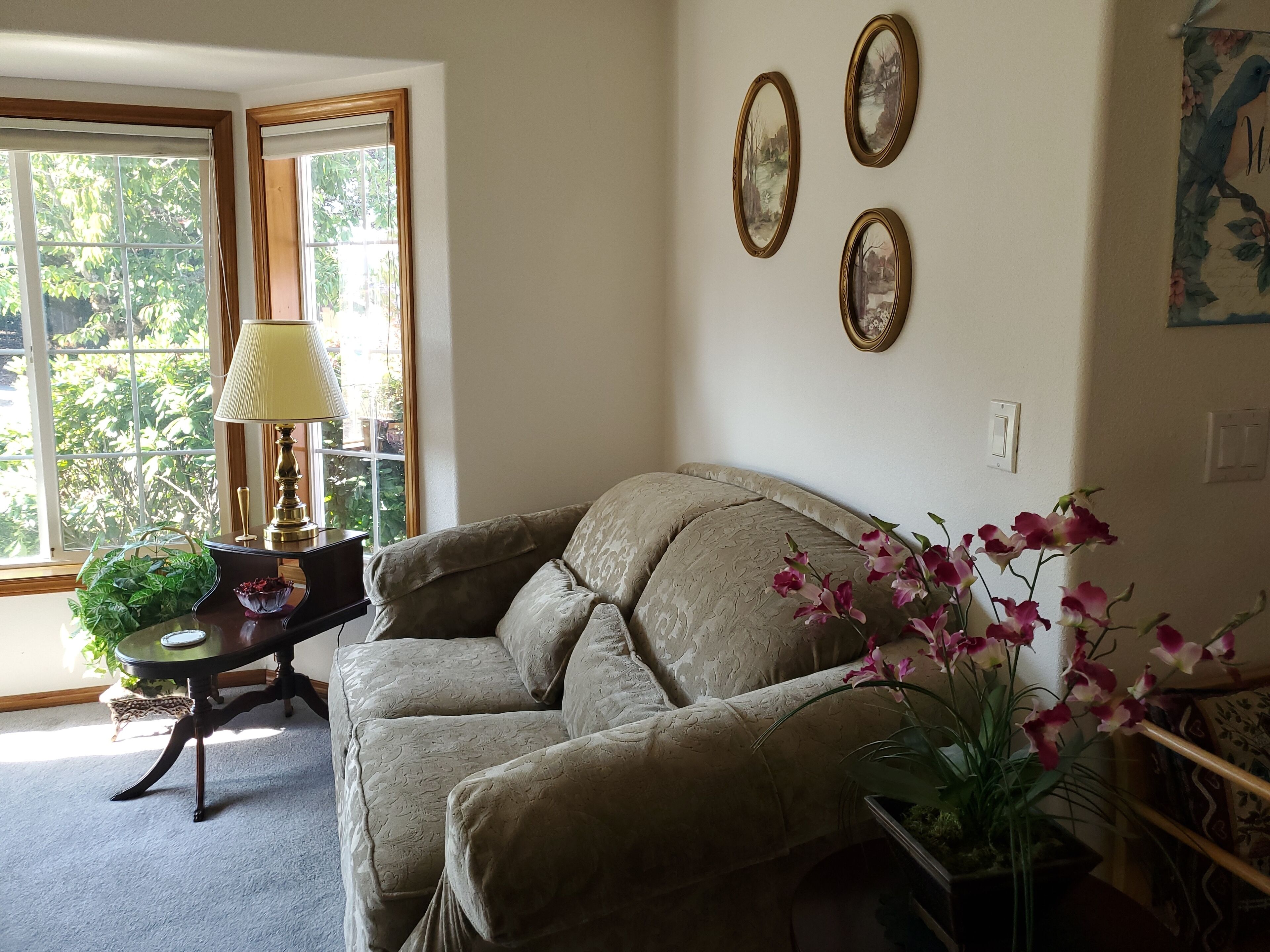 Gresham House: Your Home Away From Home... A Comfy, Cozy Corner Of Gresham. - Gresham, OR