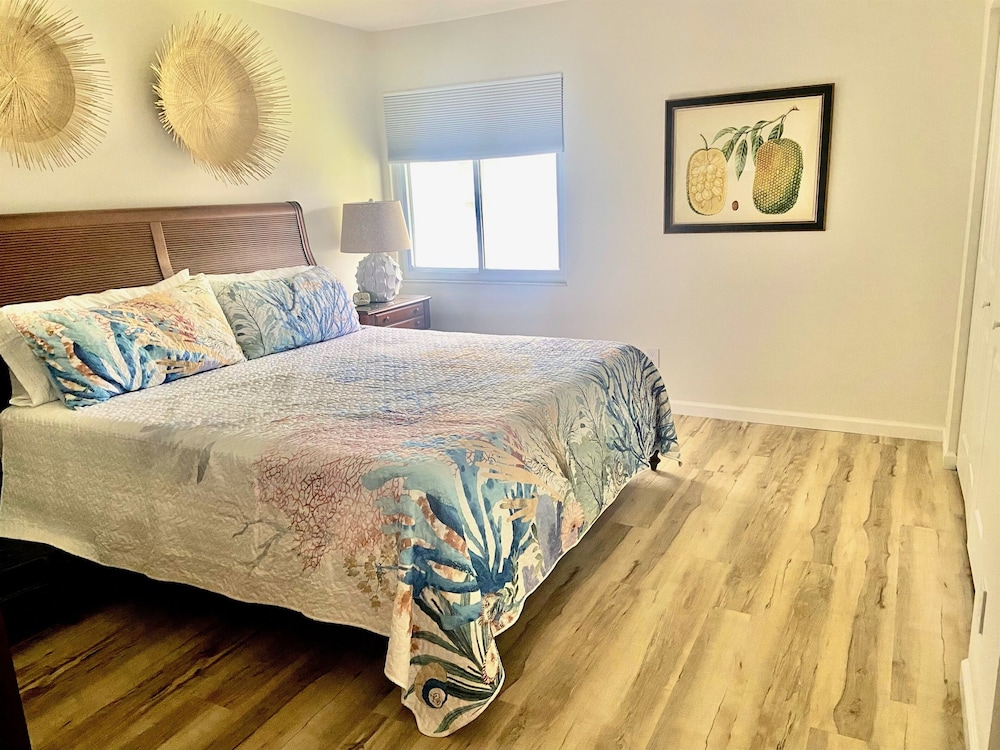 White Sands is steps away from the cool quartz sand of #1 Siesta Key ...