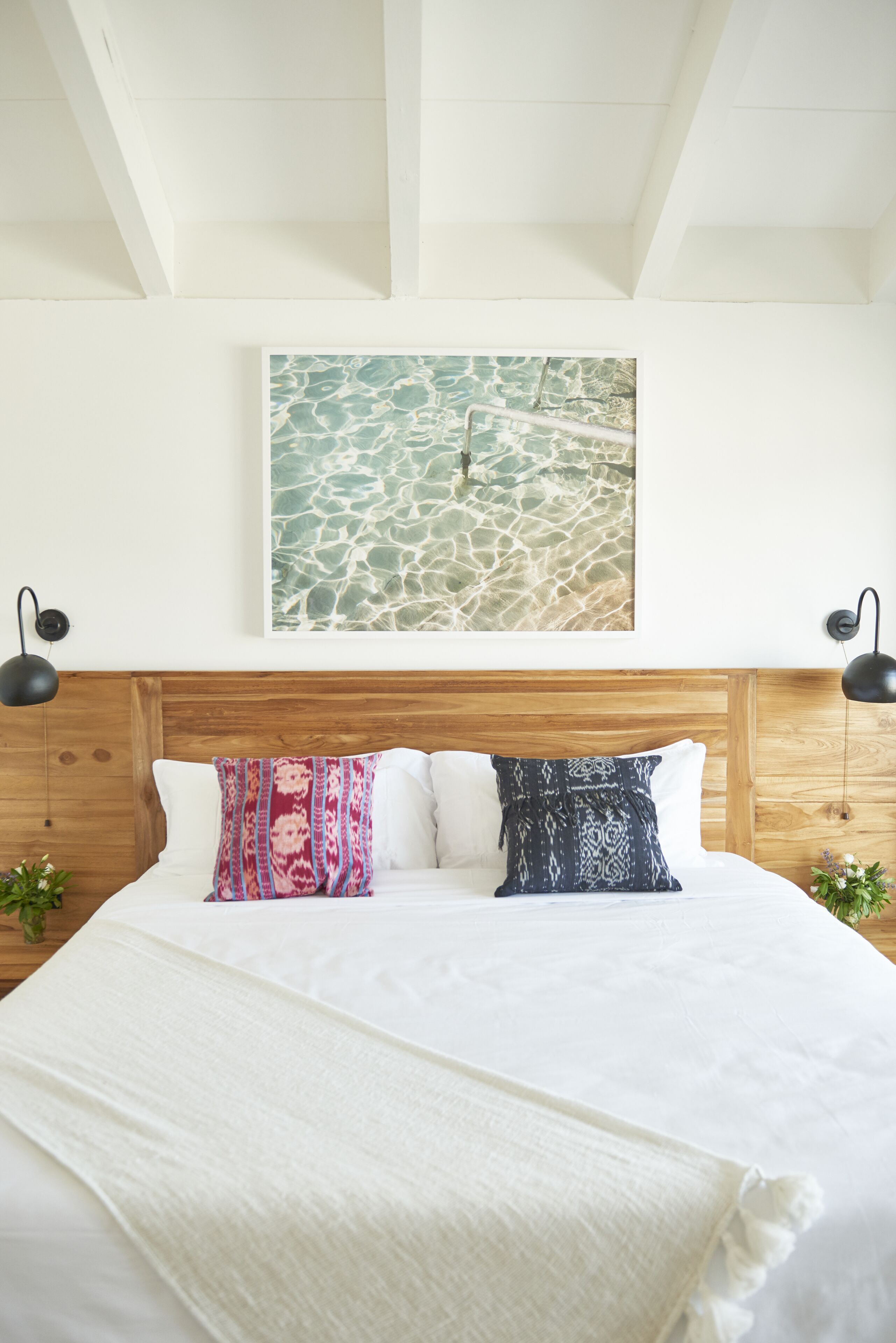 Proximity At Its Best! Free Parking, Beachfront Property With Swimming Pool - Montauk, NY