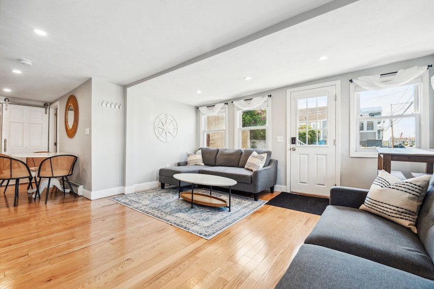 Salisbury Beach Retreat | Direct Beach Access - Newburyport, MA