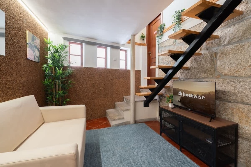 Classy Amazing Flat | Ace Location By Hostwise - São Bento