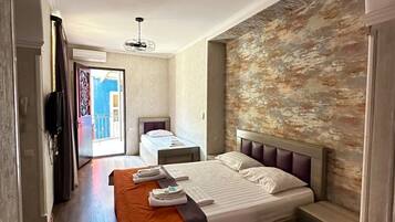 Quarto triplo clássico | Wi-Fi de cortesia