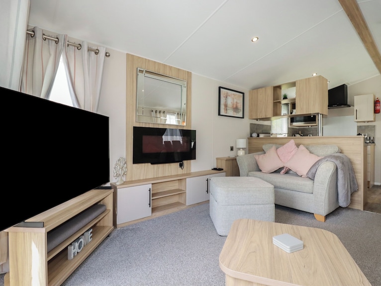 Pams Place, Pet Friendly, With Pool In Crantock - Crantock