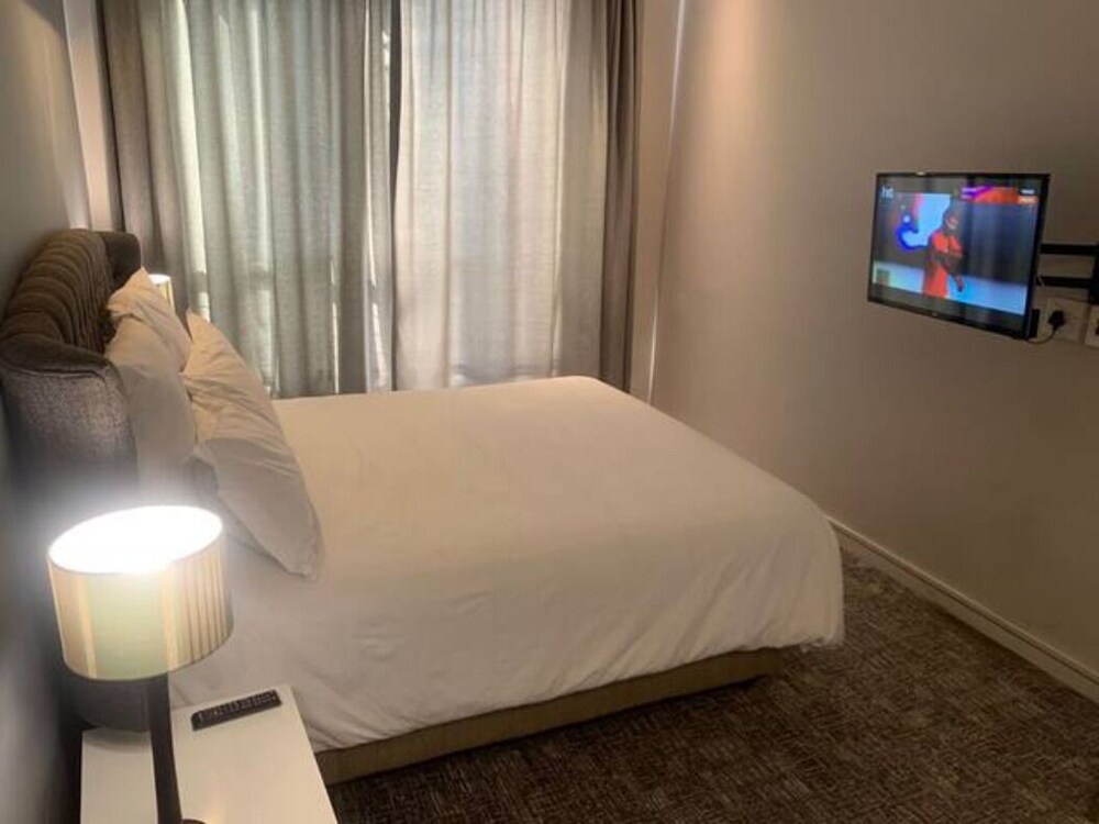 The Capital On Park Apart-hotel - Sandton