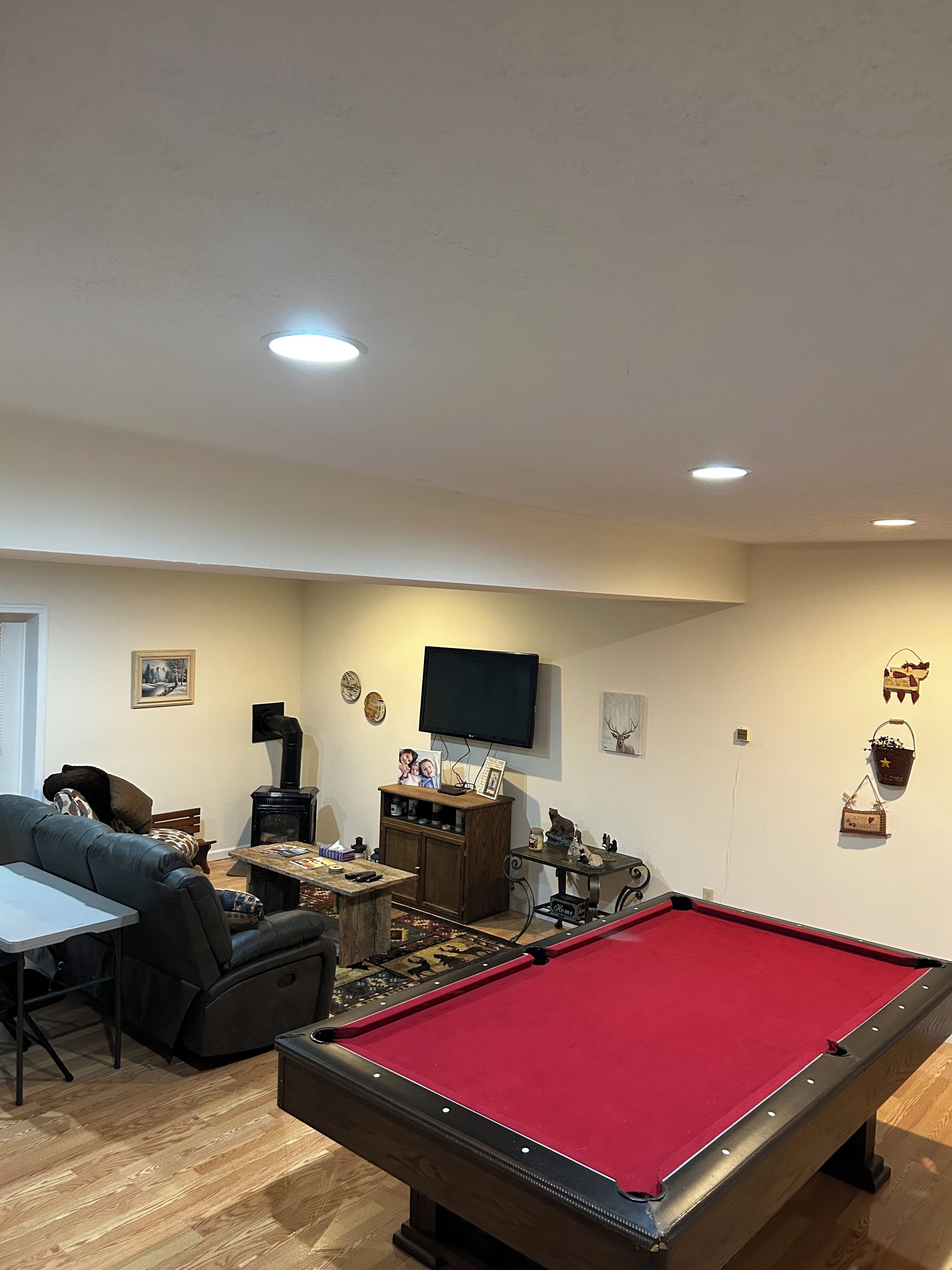 Cabin Bungalow Apartment In The Basement - West Virginia