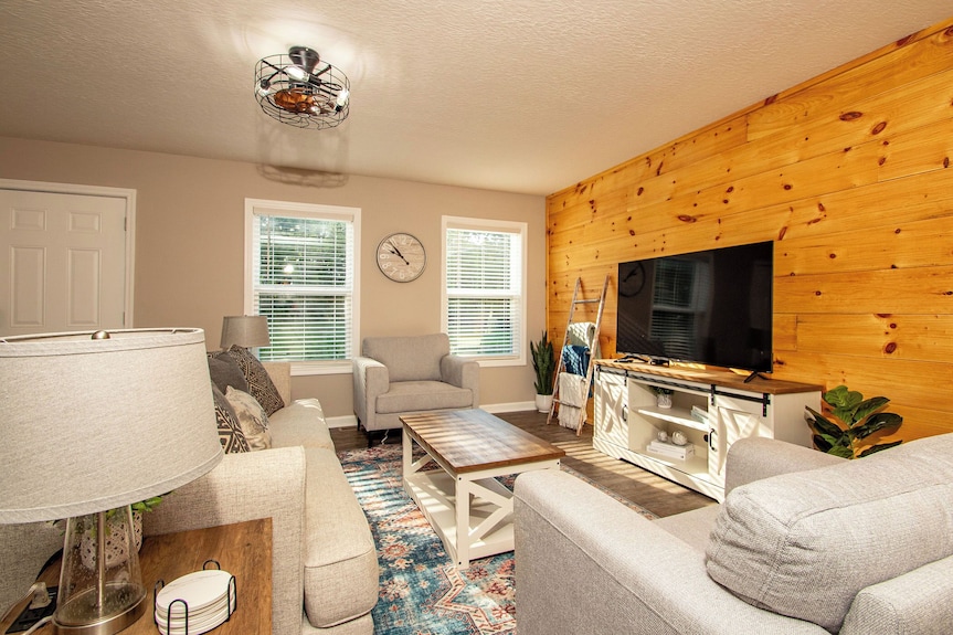 Cedar Hill ⭐️ 10 Min To Parks ⭐️Great Views ⭐️ Pets - Hocking Hills State Park, OH