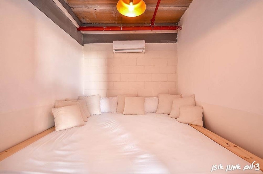 Roof Top Party Place For Upto 50 People, Central Israel - イスラエル