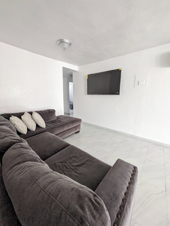 Family-home-workplace-peace - Arecibo