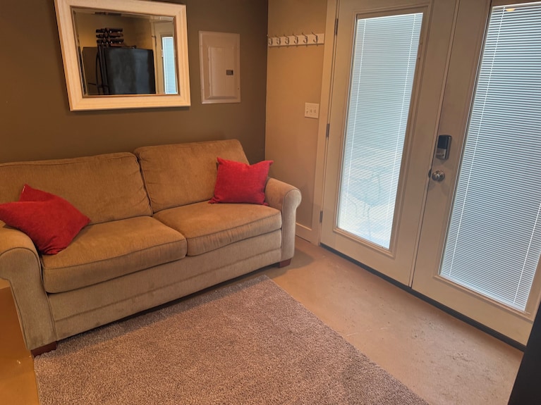 10 Mins From The Gorge Amphitheater, Nestled In On The Beautiful Columbia River - Ginkgo Petrified Forest State Park, Vantage