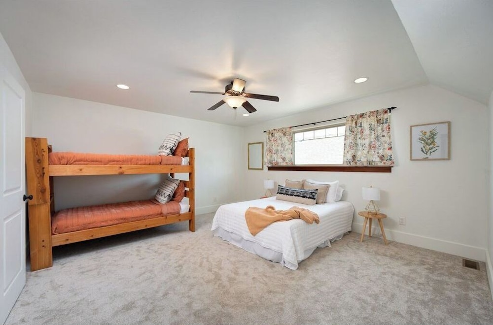 Central Location With Western Flair - Bozeman, MT