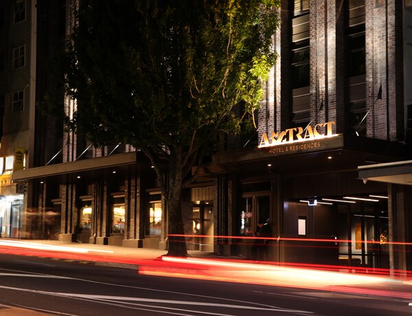 Abstract Hotel - Auckland