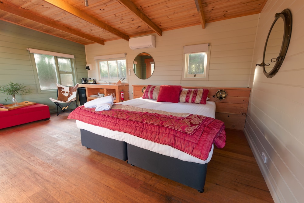 Cloudy Creek Cottage - Bruny Island