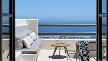 Junior Suite, Private Plunge Pool, Sea View | Vista do quarto