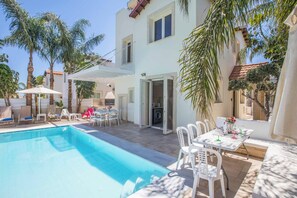 Villa (3 Bedrooms) | Exterior