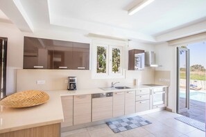 Villa (3 Bedrooms) | Interior