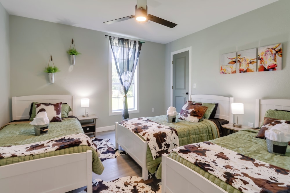 Spacious Yard, Games & Fire Pit: Grove Home Rental - Grove | Vrbo