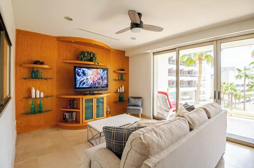 2bd & 2ba. One Medano Beach Kathys Home - Cabo San Lucas