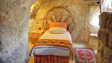 Suite Tradicional, 2 quartos, varanda, vista para o vale | Ferro/tábua de engomar, Wi-fi grátis, roupa de cama fornecida