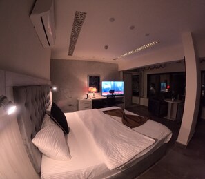Quarto Panorâmico | Camas de colchão Select Comfort, com mobília individualizada