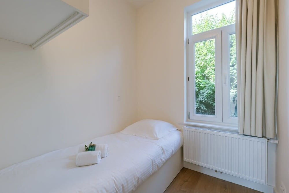 Huswell - Vacation Home 'Valkehuisje' In Poperinge - Poperinge