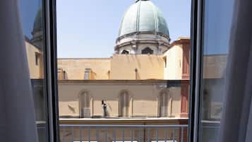 Quarto Quádruplo Superior | 1 quarto, roupa de alta qualidade, edredões de penas