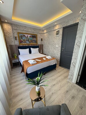 202 302 402 | Roupa de alta qualidade, secretária, quartos insonorizados