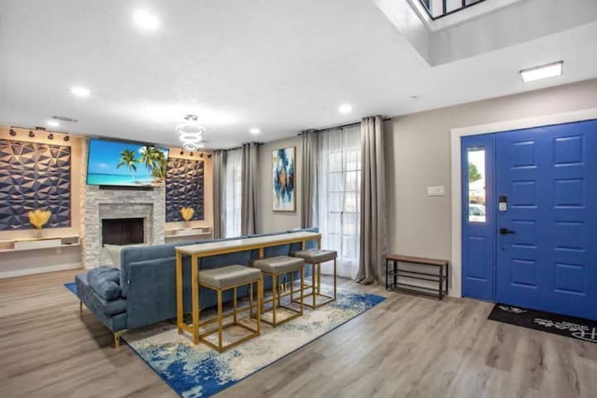 Luxury Home 4 Rooms ~ Pool Table & Poker~ King Bed - シュガーランド, TX