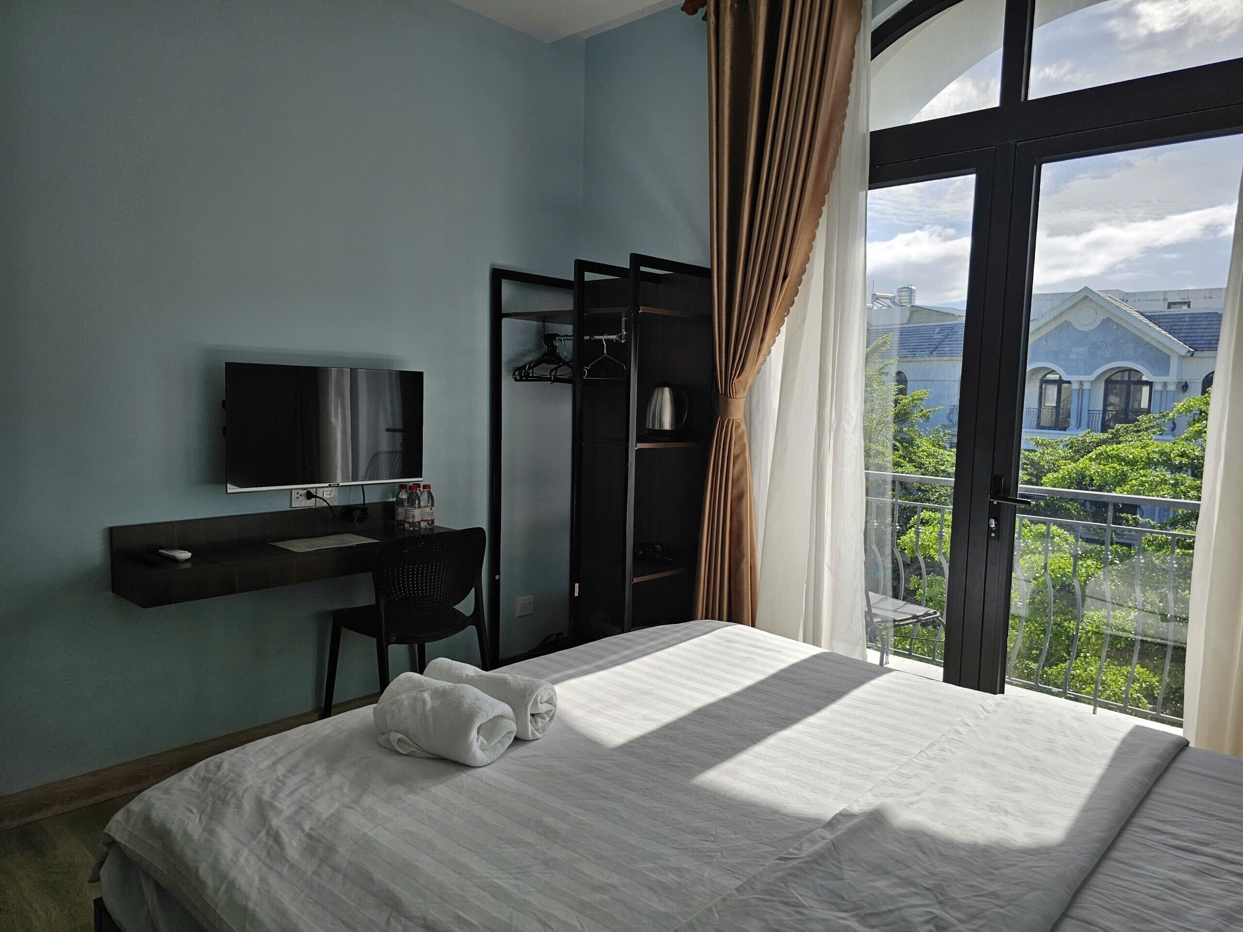 Quarto Panorâmico | Roupa hipoalergénica, camas de colchão pillowtop, secretária 
