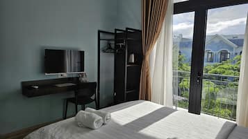 Quarto Panorâmico | Roupa hipoalergénica, camas de colchão pillowtop, secretária