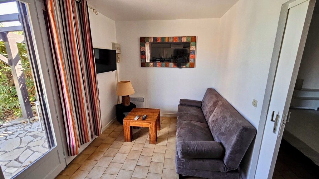 Villa De Plain Pied, Dans Résidence Avec Piscine, 10mn Des Plages - Fleury