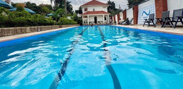 Piscina externa