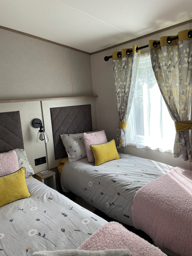 Ellis Retreats @ Tattershall Lakes - Woodhall Spa