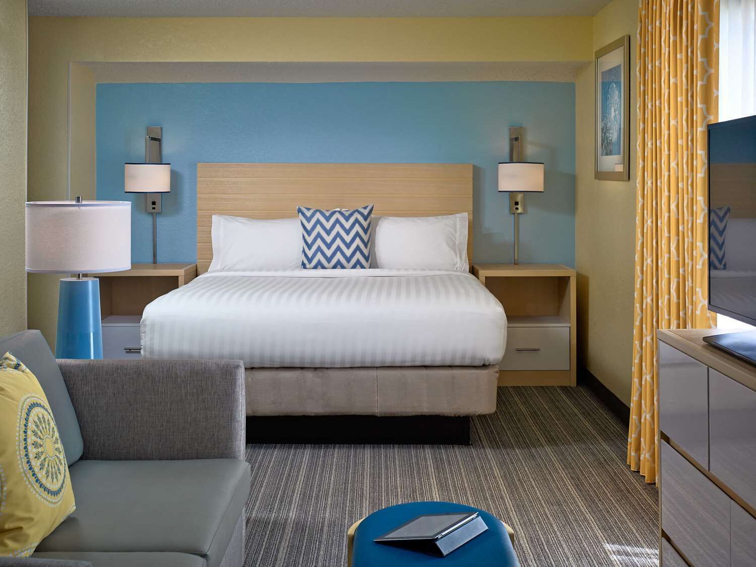 Best Value, Quality Stay! W/ Outdoor Pool, Pet-friendly, Free Breakfast! - Tucson
