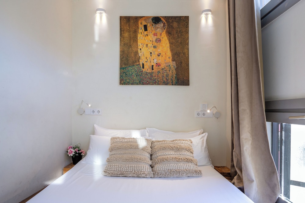 Ferienwohnung '2 Romero' Mit Balkon, Wlan Und Klimaanlage - Girona