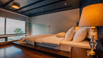 Loft Room | 1 quarto, minibar grátis, cofre no quarto, cortinas/cortinados opacos