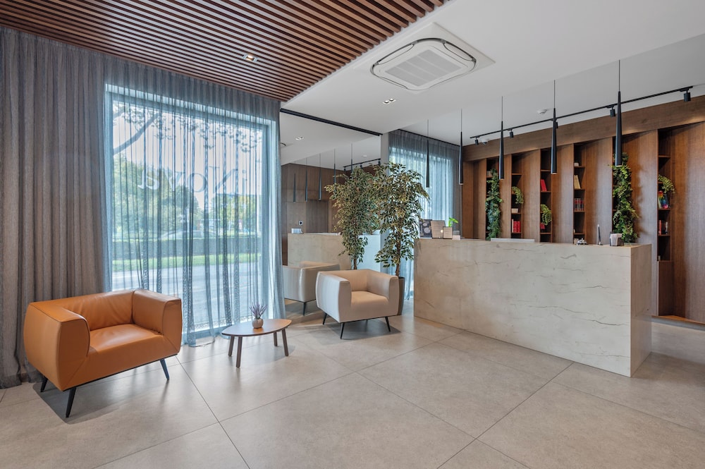 Hotel Inova - Croatia