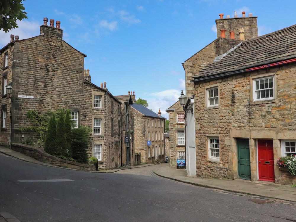 5 Castle Hill - Lancaster Castle