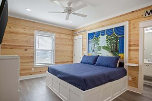 Texas Music House: 6 BR, 6 BA House in Crystal Beach , Sleeps 22 ...