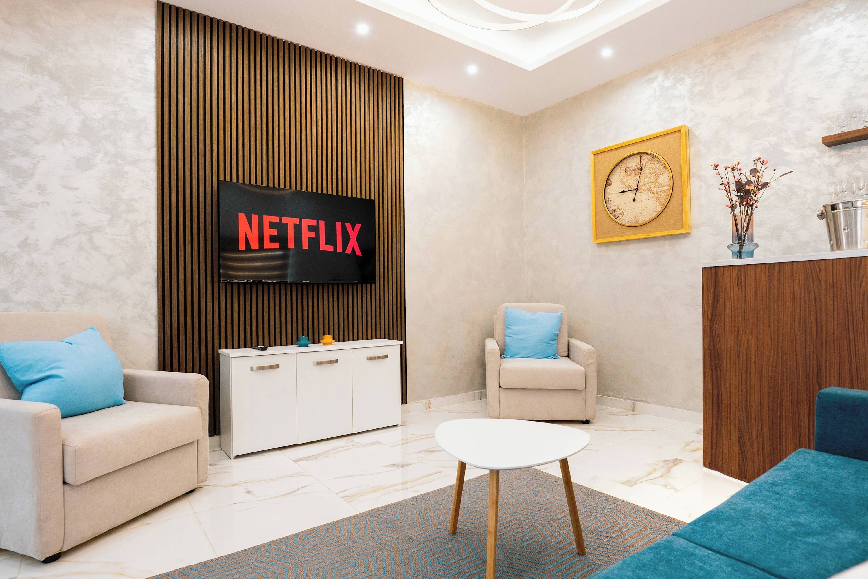 A Luxury Villa By The Sea. - Malta