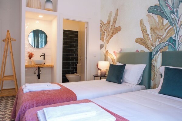 Succeed Campo Pequeno Suites - Lisbon