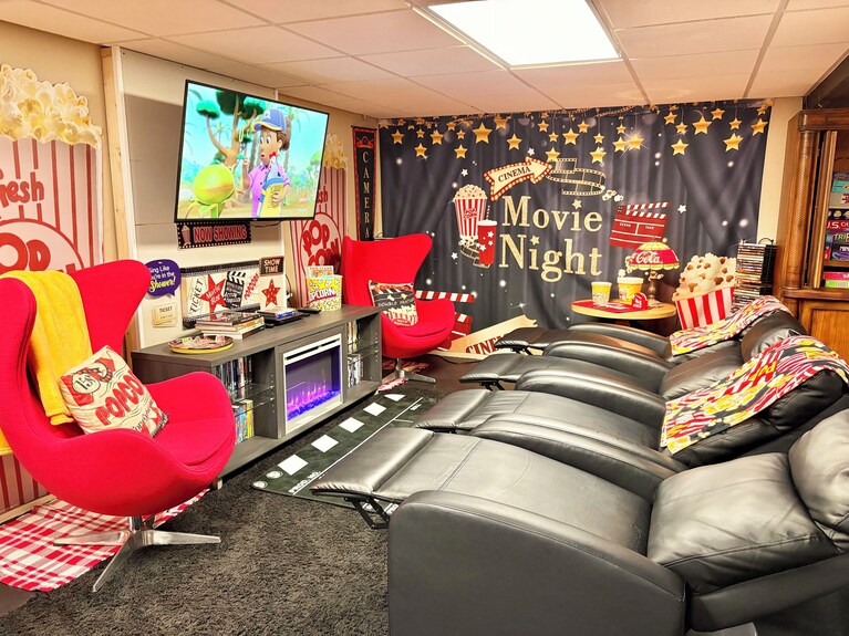 Fun Escape 1 - Starved Rock - Skydive- Game Room - Ottawa, IL