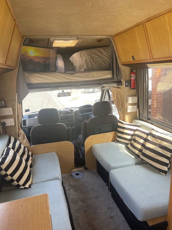 Isle Of Wight Motorhome Hire - Accommodation Only Or Self Drive - Sandown