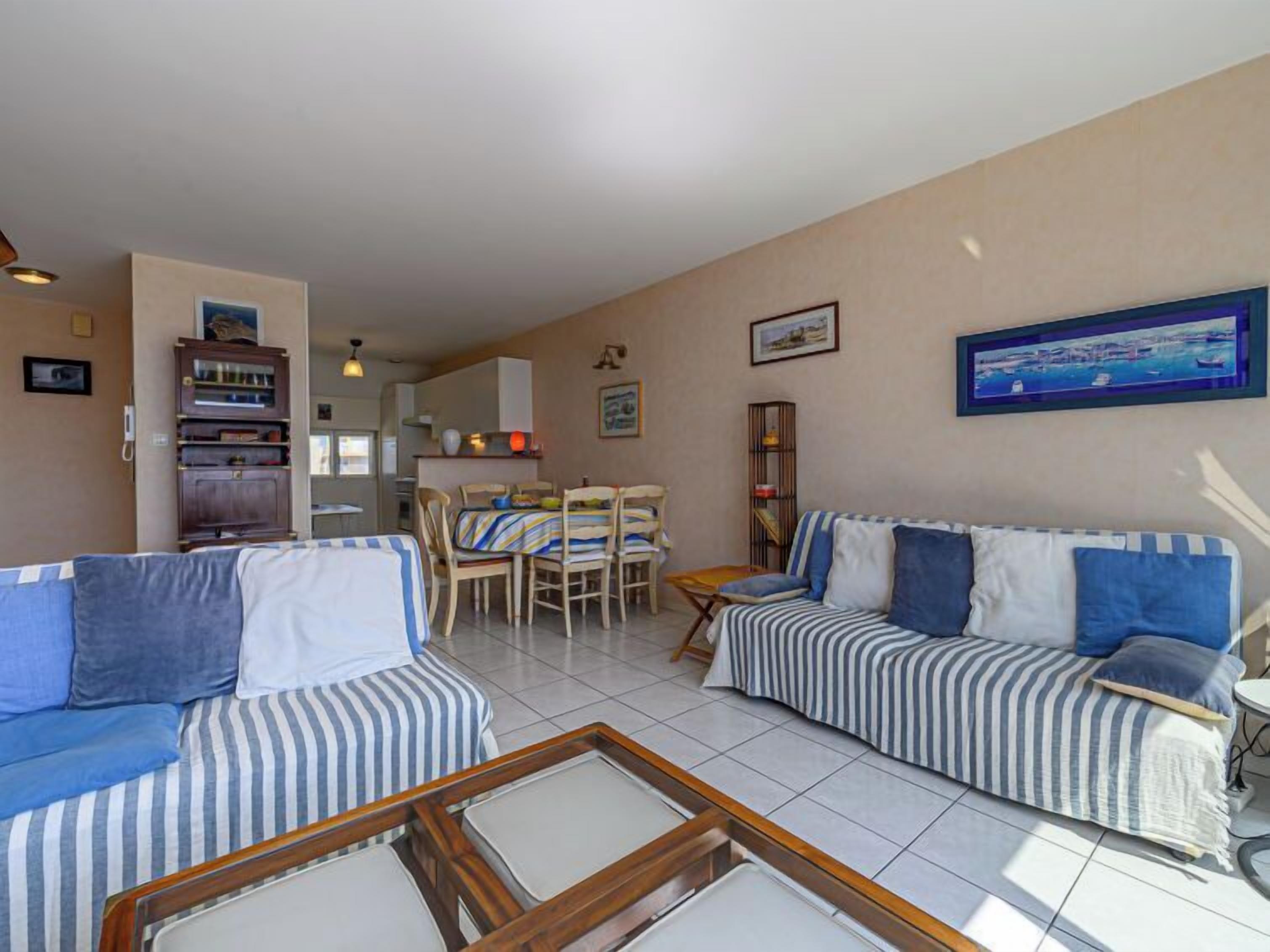 Résidence Villa Des Iles By Interhome - Plage de Quiberon